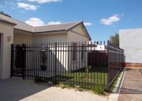 China Tubular 7ftx8ft Ornamental Metal Fence Panels Fadeless for sale