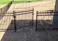 China Galvanized Steel Garden Balcony Panel Metal 2.1m Wrought Iron Style Fence for sale