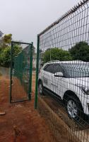 China OEM Black 10ft High Welded Wire Mesh Fencing Clear View for sale