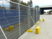 China OEM Temporary Residential Fencing , 2100x2400mm Barricade Fence Panels for sale
