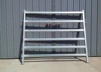 China Round Pipe Steel Cattle Fence Panels , 6ftx7ft Galvanized Corral Panels for sale