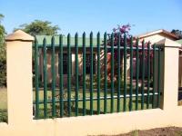 China Galvanised 3.6m High Steel Security Fence Panels Rounded Top for sale