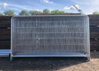China 3.5m X 2m Hot Dip Galvanized Temporary Mesh Fencing Panels for sale