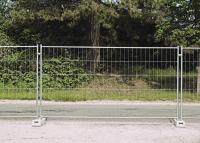 China Square Top Anti Climb Steel Temporary Fencing Hot Dip Galvanized 3.5m for sale