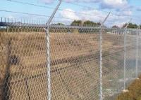 China Diamond Mesh Pvc Coated 4mm Steel Chain Link Fencing With Barbed Wire for sale