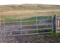 China Galvanized 1.2mm Driveway Farm Gate Metal Agricultural With Hingle for sale