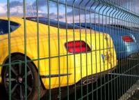 China Unobstructed Visibility 4mm Security Wire Mesh Fencing Pvc Coated Green for sale