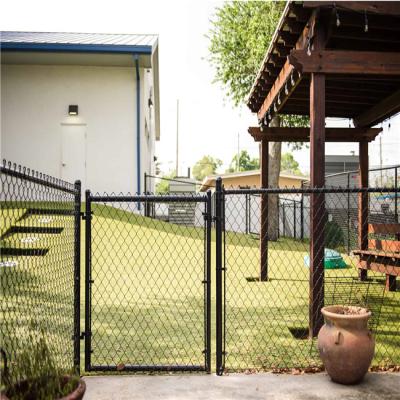 China Outdoor 40x40mm Black Steel Chain Link Fence Portable Pvc Coated Post for sale