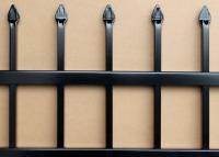 China Simple Installation 2.1m Steel Tubular Fencing 3-Rail Design Residential for sale