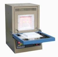China 1800C Chamber Type Electric Muffle Furnace MoSi2 Rod Heating for sale