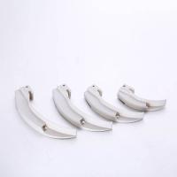 China Curved Anesthesia Laryngoscope with LED Light and Durable Stainless Steel Blade for Intubation for sale