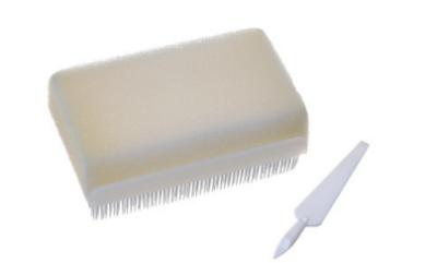 China Hand Scrub Brush for Medical Use – Ergonomically Designed, Long-Lasting, Anti-Bacterial Bristles for Healthcare Environments for sale