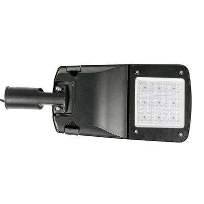 China Tool Free IP66 Waterproof LED Street Light Fixtures For Major Road for sale