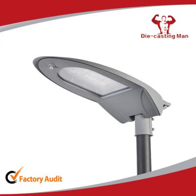 China Universal Used Die Casting Aluminum LED Street Light Fixtures For Road & Industrial Area three size IP65 for sale
