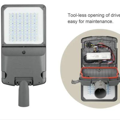 China Black IP65 Rated Outdoor LED Street Lights With 130-190lm/W Efficiency for sale