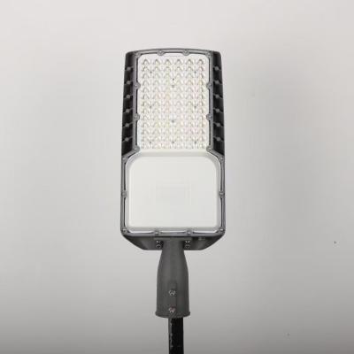 China Long Lifespan Outdoor Aluminum Led Street Light Housing 50 000hrs IP65 for sale