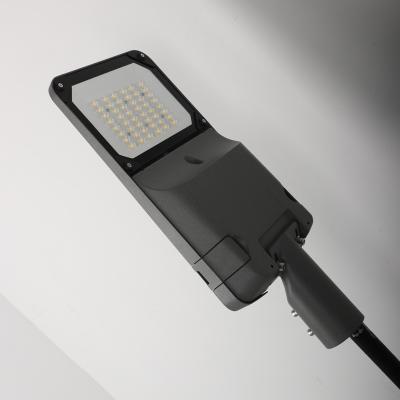 China 3000K-6000K Outside Street Lights 130-190lm/W Efficiency 30W-300W for sale