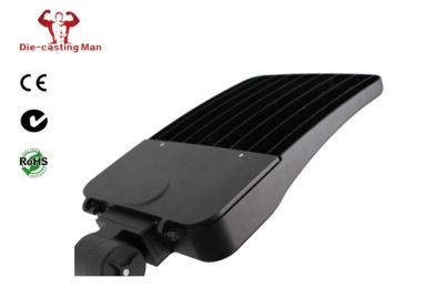 China IP66 IK08 150W LED Street Light Housing With Mold Lens Adjustable Bracket for sale