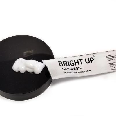 China Hotel Teeth Whitening Dental Kit Toothpaste Toothbrush Set Travel Size Packing for sale