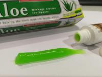 China Organic Oral Care Toothpaste Aloe Vera Teeth Whitening Baking Soda Natural Plant Extracts Sls Free for sale