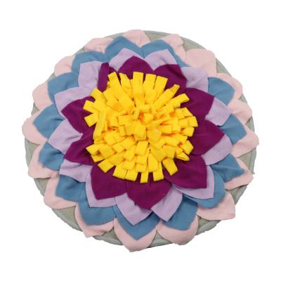 China Puppy Pet Sniffing Mat Diy Stress Release Snuffle Feeding Mat For Dogs 50CM for sale
