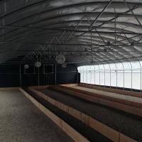 China 30x100ft Single Span Greenhouse Light Deprivation System Blackout Greenhouse For Medical Plants Commercial for sale