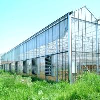 China Large Prefabricated Outdoor And Indoor Backyard  Glass Greenhouse For Flower Growing for sale