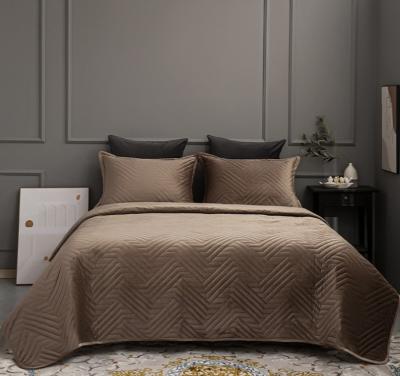 China Custom Solid Color Ultrasonic Bedspread Velvet Quilted Bed Spread 220x240cm 240x260cm for sale