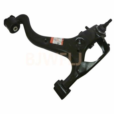 China Genuine Discovery 3 Land Rover Chassis Parts LR075993 LR075995 Lower Control Arm for sale