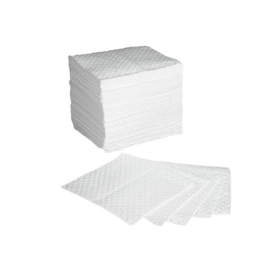 China Heavyweight Polypropylene Oil Absorbent Pads 40x50cm 400 GSM for Industrial Spill Control for sale