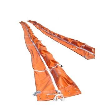 China PVC Floating Oil Boom Containment Barrier 450-1500mm Height 20m Sections for Harbor Coastal Spill Control for sale