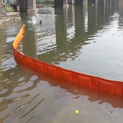 China PVC Oil Spill Containment Boom 450mm Height 20m Sections for Calm Water Reservoir Protection ISO 9001 Certified for sale