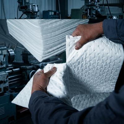 China Eco Friendly Oil Only Sorbent Pads for sale