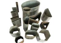 China Welded 6M Galvanized Steel Pipe 8-1016mm OD 0.25-40mm WT Custom Shapes Q195 Q235 Q345 for sale