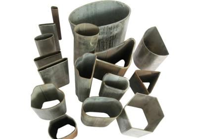China Welded 6M Galvanized Steel Pipe 8-1016mm OD 0.25-40mm WT Custom Shapes Q195 Q235 Q345 for sale