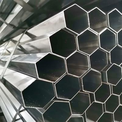 China Pre Galvanized Steel Tube with Hot Dip Galvanized Surface for Enhanced Life for sale
