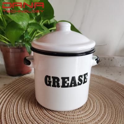 China Daily Classical 1.5L Enamel Container Featuring Fine Mesh Strainer Designed for Bacon Grease Filtering for sale