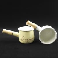 China Customized Color 550ml Enamel Casserole Pot Food Grade Enamel Milk Pan Korean Style for sale