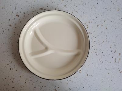 China 27cm Enamel Dinnerware Plates Enamel Division Plate Metal Tableware Customized Color for sale