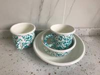 China Handmade Enamelled Metal Dinnerware Set Bowl Mug Plate Set Customized Color for sale