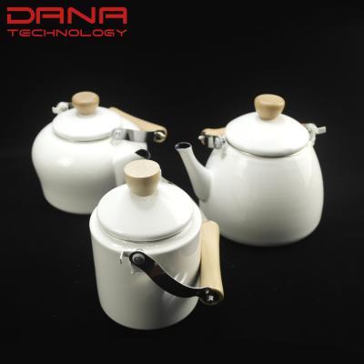 China Eco Friendly Classical Style European Enamel Coffee Pot Multi Color Enamel Metal Tea Pot 2.5L Large Capacity Enamel Kettle for sale
