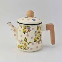China Electric Range 06L Capacity Kitchen Enamel Kettle Tea Pot Wood Handle Wood Lid Eco Friendly Product for sale