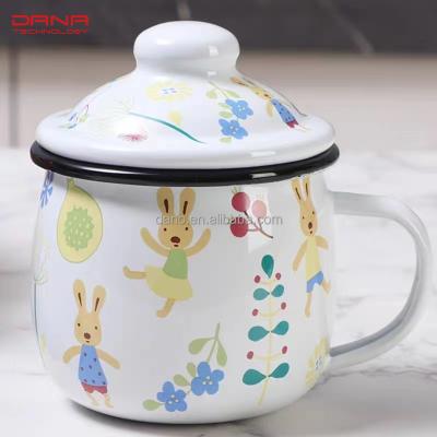 China Classical Style 350ml Enamel Rolled Edge Mugs Metal Cups Belly Shape with Lid Lightweight and Stylish for sale