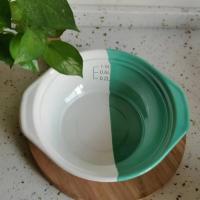 China Handmade Enamel Carbon Steel Casserole Cooking Pot For Food Preparation Customized Color for sale