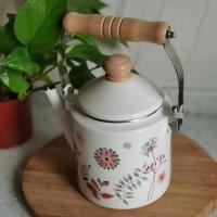 China Flower Theme Enamel Tea Kettle On Steel With Wood Handle And 201 Stainless Steel Rim for sale