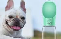 China Eco Friendly Dog Travel Water Bottle Leakproof Portable Dog Water Bottle for sale