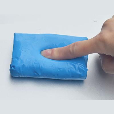 China OEM 100g Truck Car Wax Clay Bar / Decontamination Clay Bar To Remove Overspray for sale