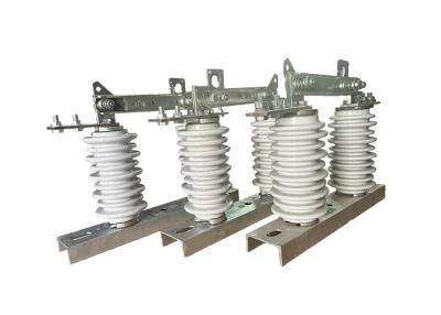 China Porcelain High Voltage Isolator Switch Easy Installation 1250A For Circuit Breaker Vertical Break Switch for sale