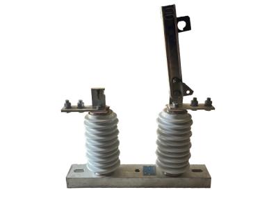 China Easily Installed High Voltage Eletrical Isolator Single Phase Operated In Outdoor Electrical Distribution System for sale