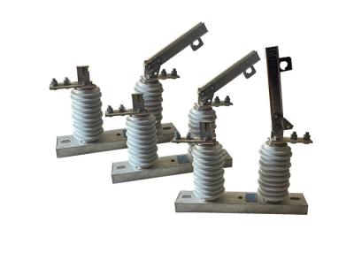 China Loadbuster HV Isolator Switch Single Phase Vertical Break Switch With Easy Installation With Vacuum Circuit Breaker for sale